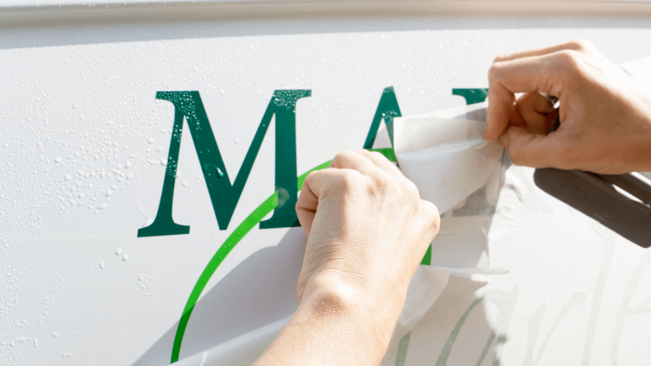 Sticker publicitaire à Limoges - Dreamcustom